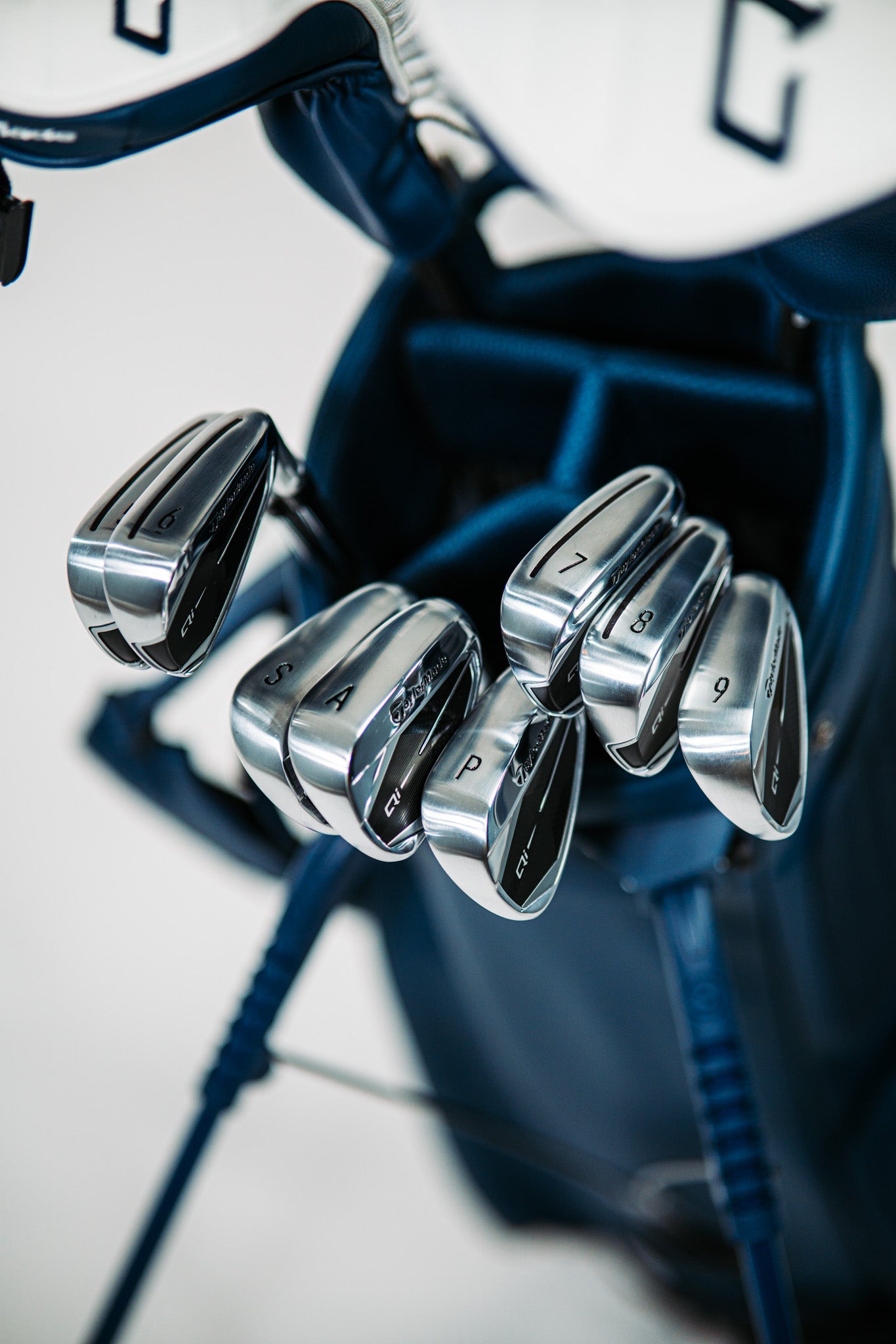 TaylorMade Qi10 Men's Club Set TaylorMade Qi10 Men's Club Set